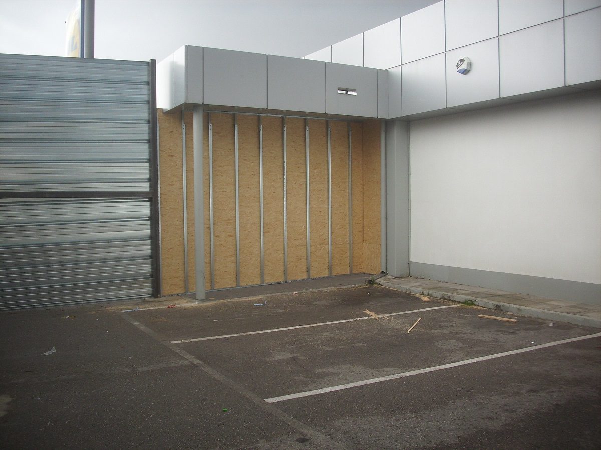 Extension of a Supermarket in Menidi, Athens - Alfakat Construction