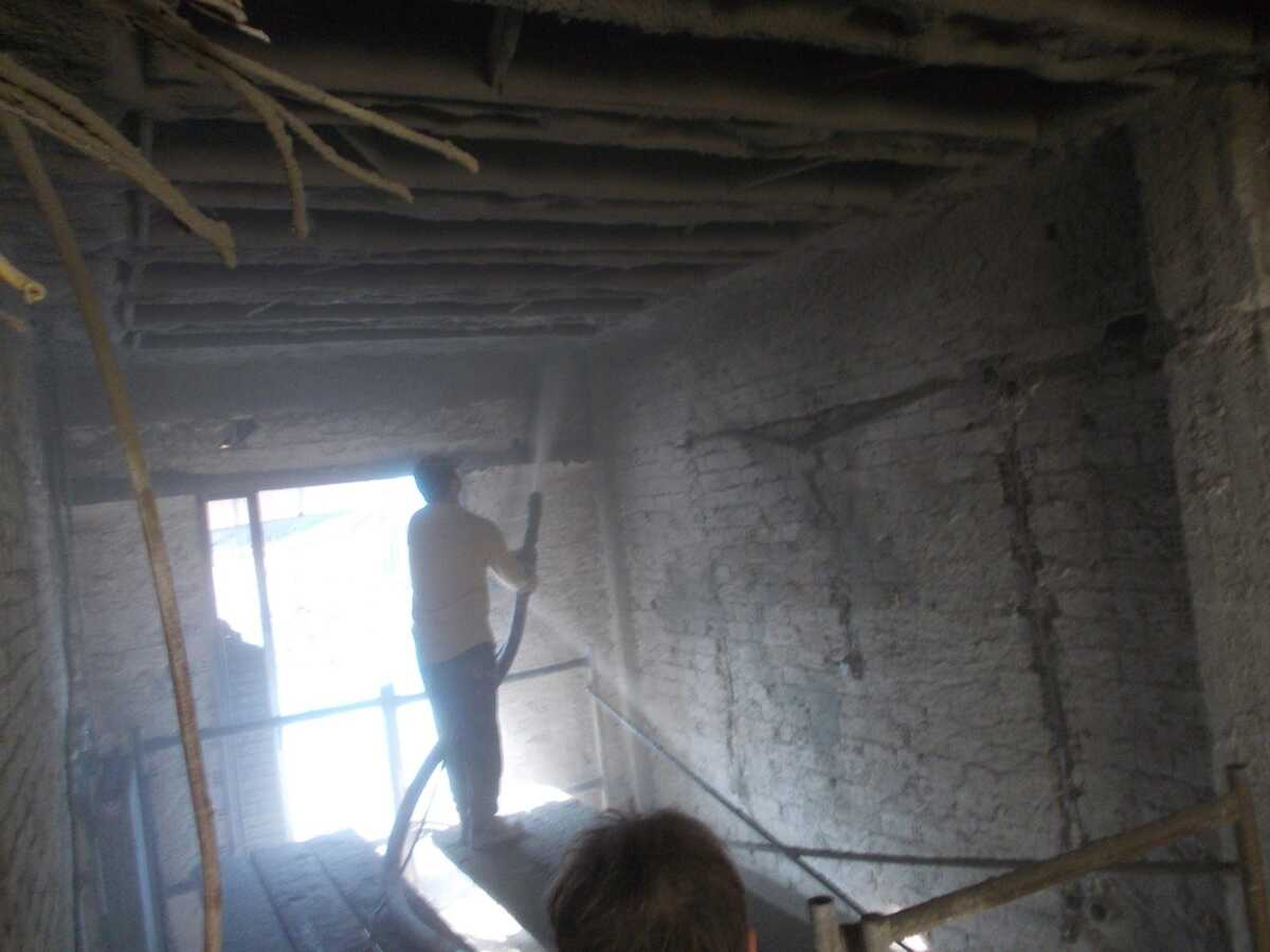 Strengthening of a Zoellner Slab in a R/C Building in Athens - Alfakat ...